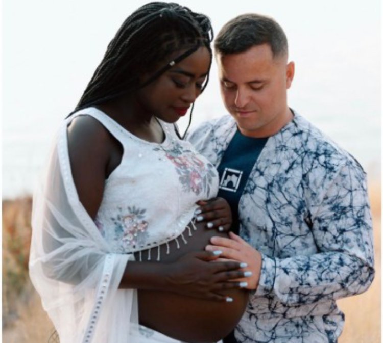 Judith wahoze ari umugore wa Safi ari mu byishimo byo kwibaruka imfura ...